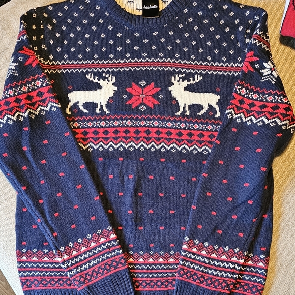 Jake Austin | Sweaters | Jake Austin Festive Navy And Red Reindeer ...